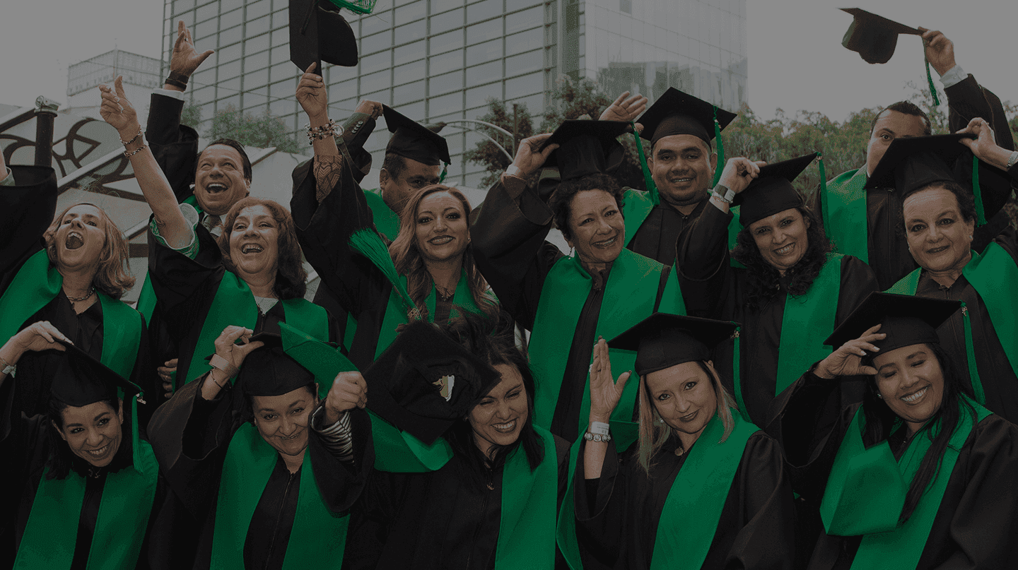 Graduación UTEL